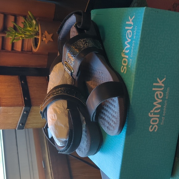 SoftWalk | Shoes | Softwalk Bimmer Slingback Sandals Black Leather New ...